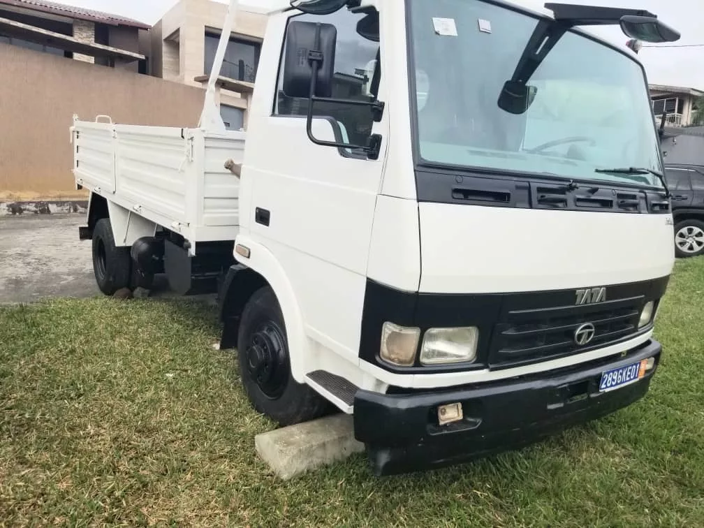 Camion tata - Annonces en Côte d'Ivoire | Chic Gombo - Plateforme de ...